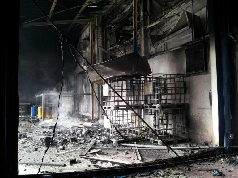 Así ha quedado el pabellón quemado de Aernnova | SER Vitoria | Cadena SER