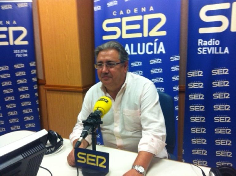 Juan Ignacio Zoido, jefe de la oposición en el Ayuntamiento: “Si el ...
