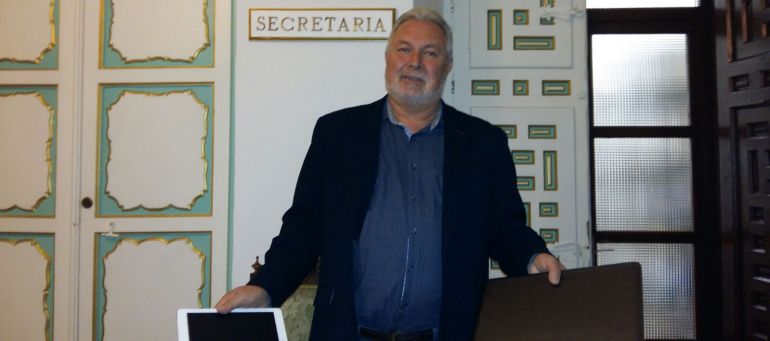 José Soria devuelve el portátil y el iPad | Radio Murcia | Cadena SER