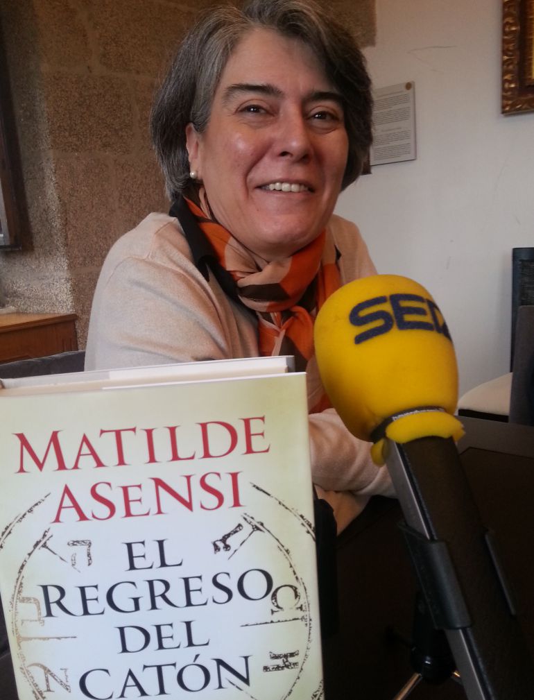 Matilde Asensi se rinde a sus lectores | radio_galicia | Actualidad ...