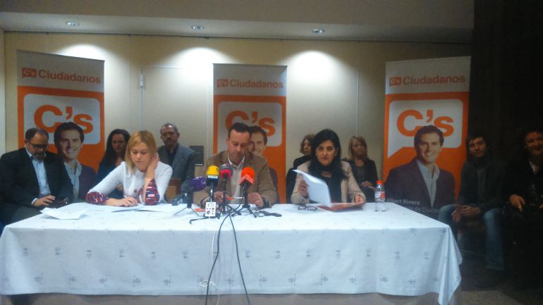 Onésimo Eduardo González: "Queremos ser una alternativa al bipartidismo ...