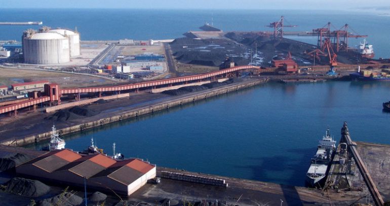 El Musel espera cerrar el año con un tráfico de graneles de 15,5 ...