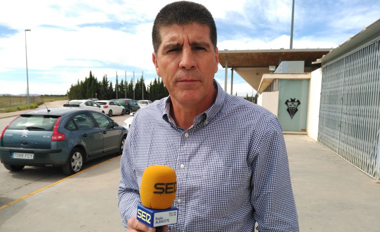 Luis Gabelo Conejo: “Si se le gana al Mallorca, habrá un halo de esperanza” | Radio Albacete ...