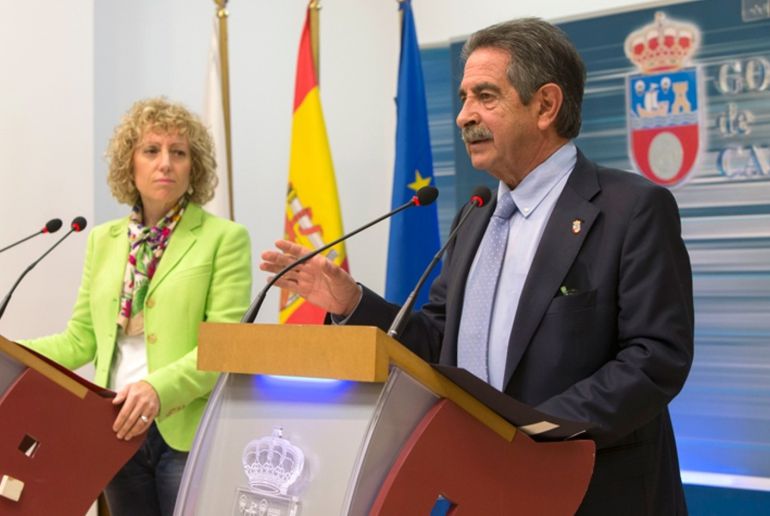 Revilla y Díaz Tezanos respaldan a Salvador Blanco al frente de ...