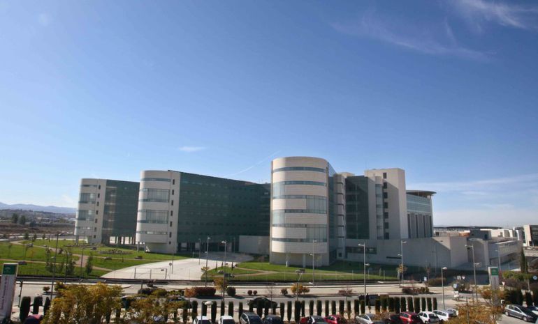 FACUA exige mejoras en hospital del PTS | Radio Granada | Cadena SER