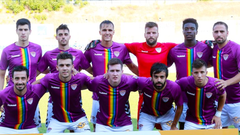 El CD Guadalajara golea al CD Illescas y es el primer líder de la ...