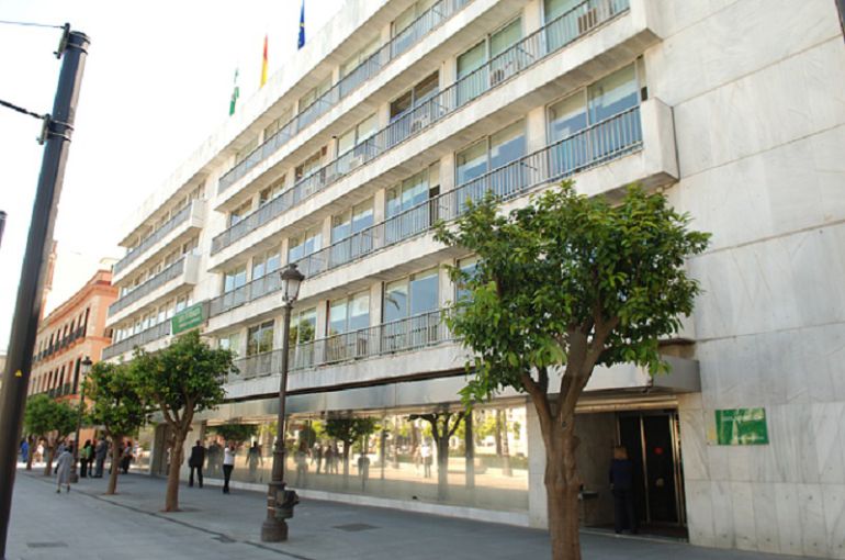 Ayuntamiento de Sevilla: El Ayuntamiento compra parte de un edificio de la Junta | Radio Sevilla ...