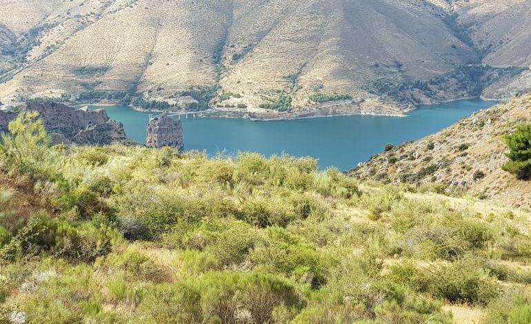 Los pantanos de la provincia de Granada mantienen el tipo en pleno ...