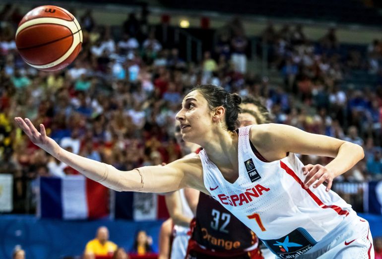 Baloncesto: Alba Torrens: "No creo que sea la líder de este grupo" | El ...