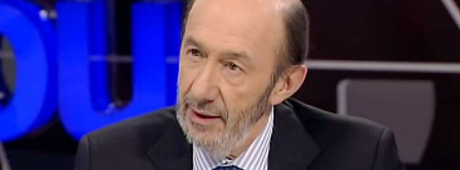 Rubalcaba a Otegi: "Décadas de asesinatos no se cierran con dos o tres ...