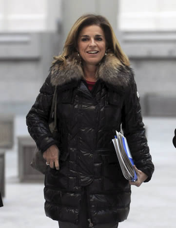 Ana Botella viajó a Lisboa en "viaje privado" durante la crisis del ...