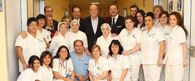 El rey recibe el alta hospitalaria | España | Cadena SER