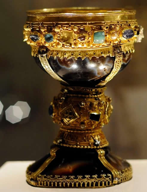 Una investigación asegura que el Santo Grial está en León | Cultura ...