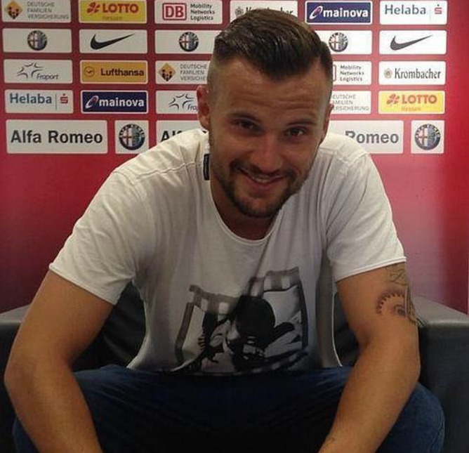 Seferovic, traspasdo al Eintracht de Frankfurt | Radio Bilbao | Cadena SER