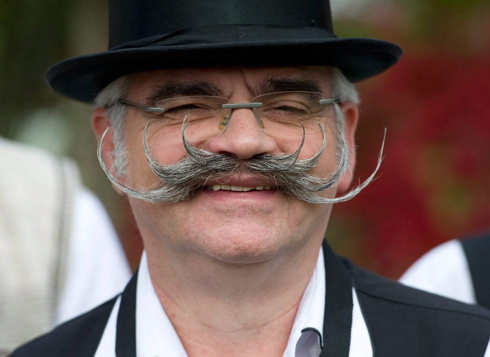 Los bigotes más espectaculares | Fotogalería | Gente | Cadena SER