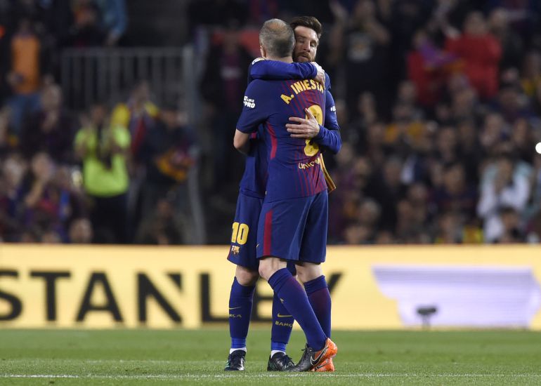 El detalle de Iniesta con Messi | Últimas noticias de Deportes | Cadena SER