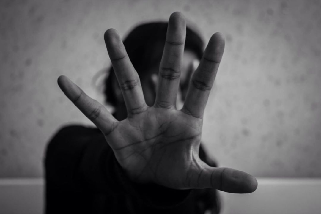 Un hombre es detenido por violar a una mujer en Totana | Radio Murcia ...