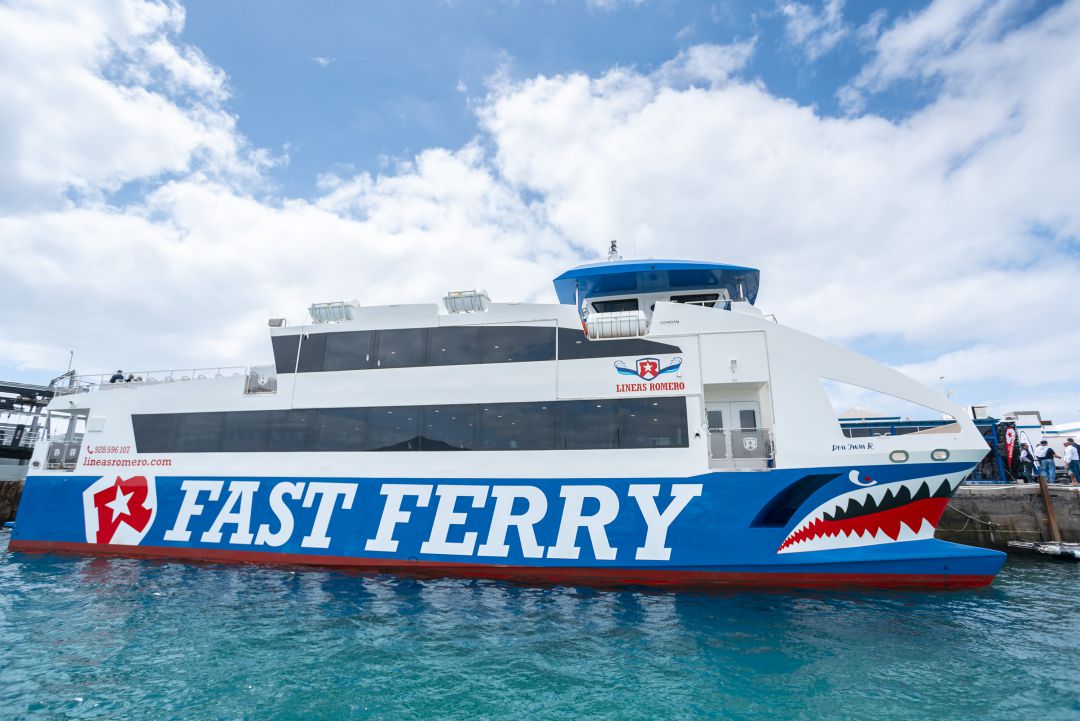 Líneas Romero presenta el Don Juan, su nuevo barco para la ruta ...