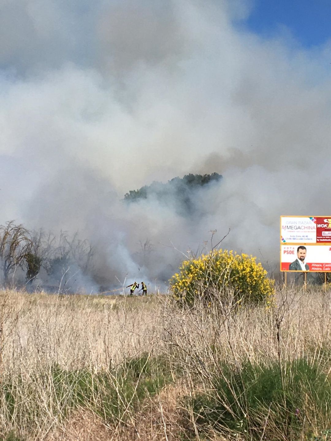 Dos incendios de maleza en las inmediaciones de la Plaza de Toros de ...