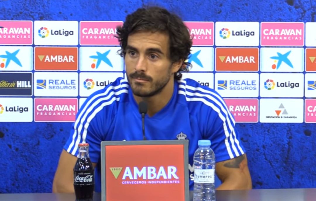 Javi Ros: "Me siento en casa y feliz de seguir defendiendo este escudo ...