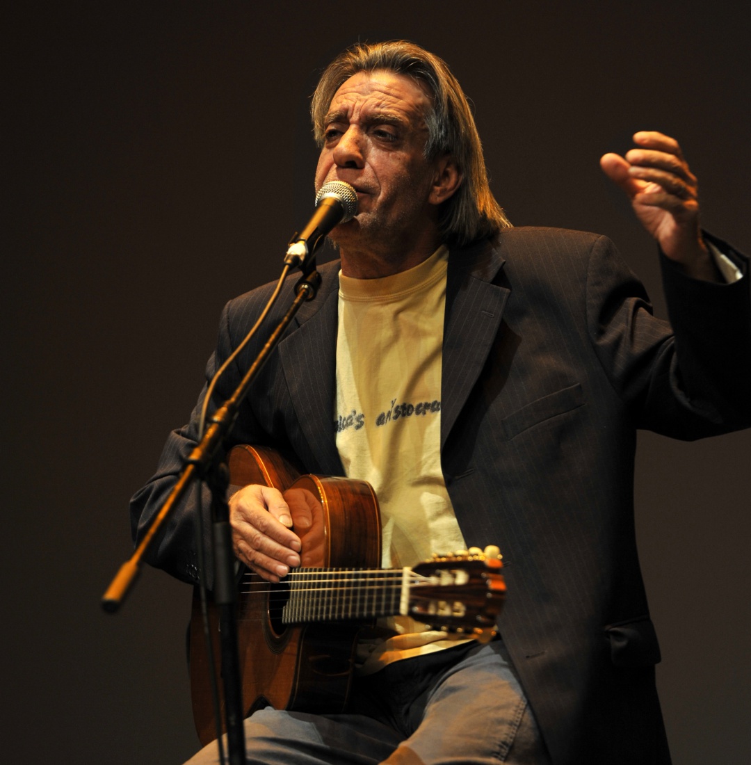 Mientras Madrid censura a Luis Pastor, Barcelona anuncia con "alegría y ...