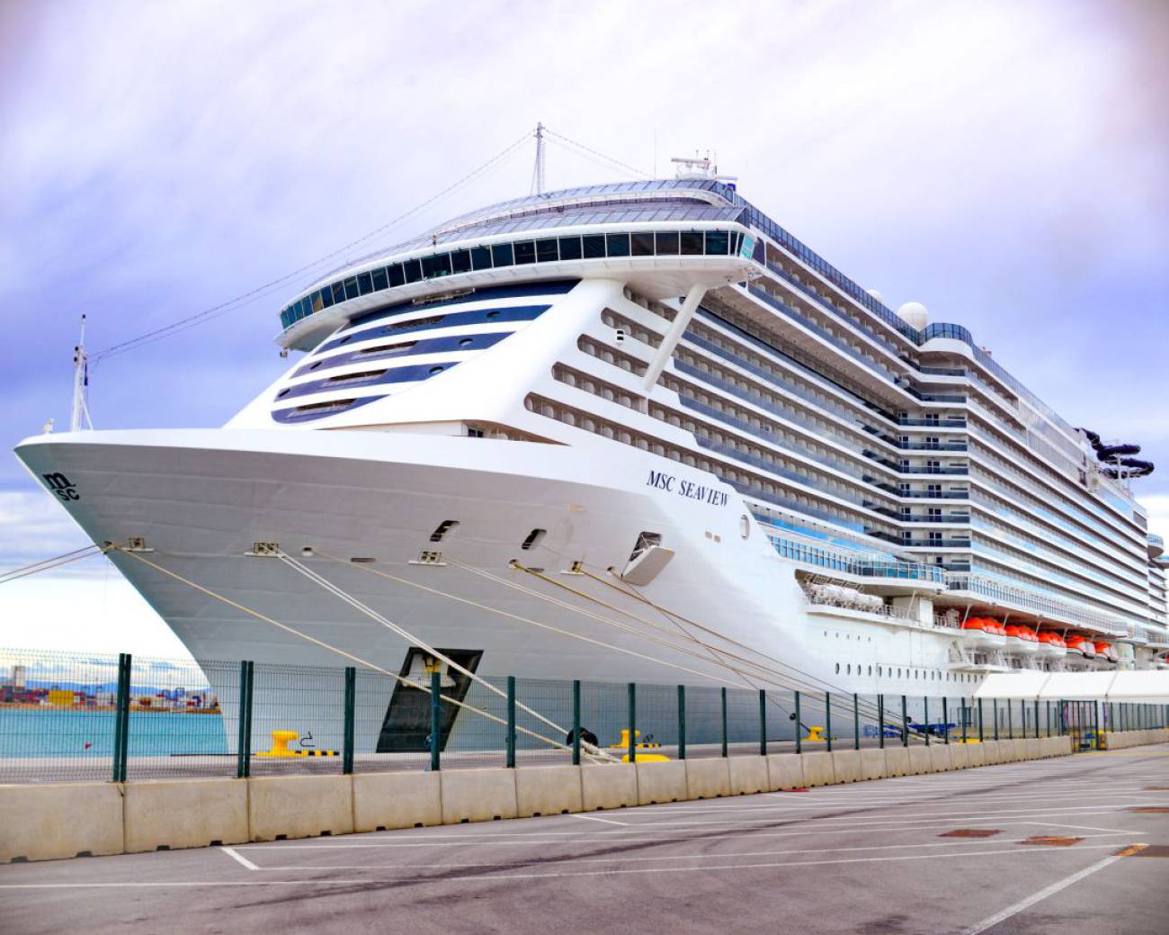 La llegada del crucero 'MSC seaview' a València confirma la buena salud ...