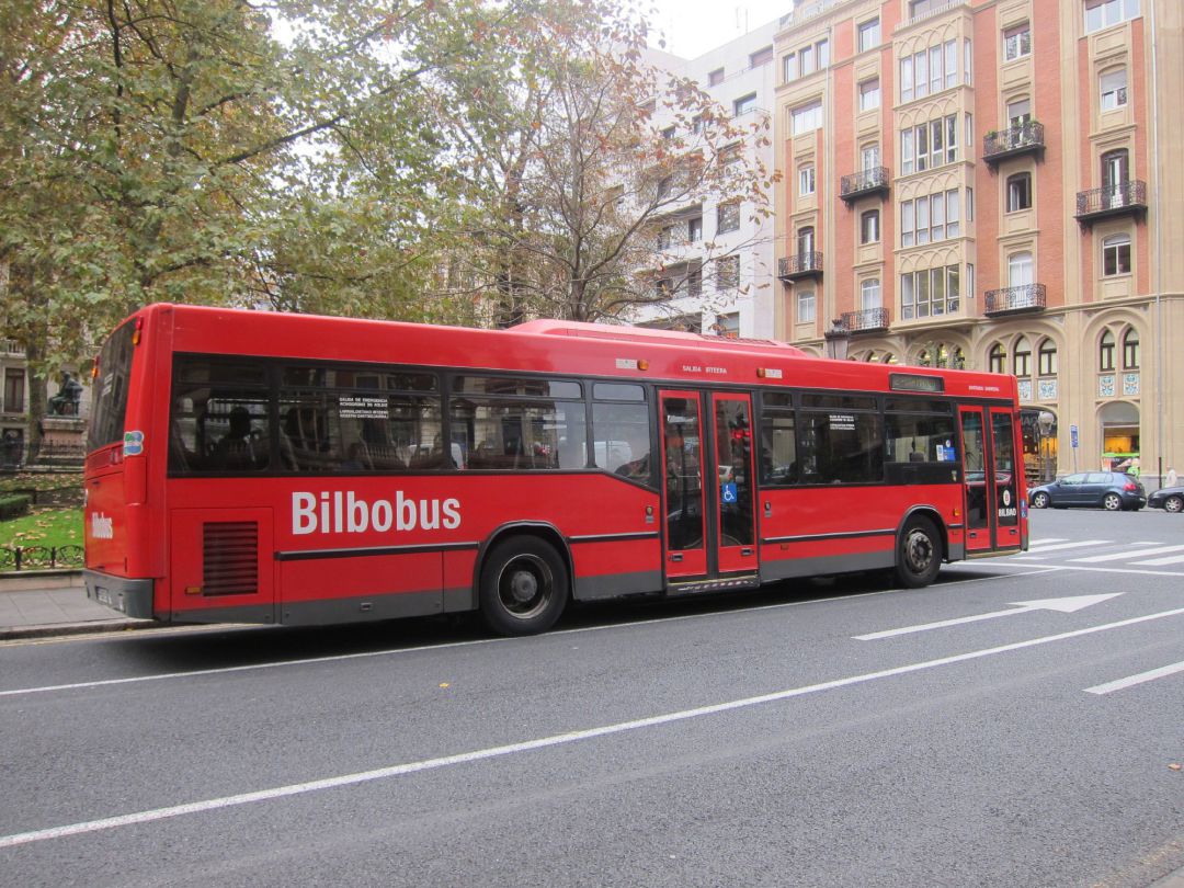 El Ayuntamiento de Bilbao recomienda el uso del transporte público en ...