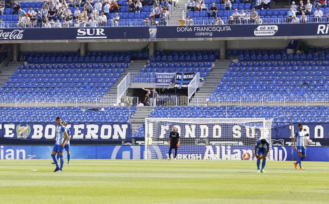 La Grada de Animación para 45 minutos ante la Ponferradina | SER Málaga ...