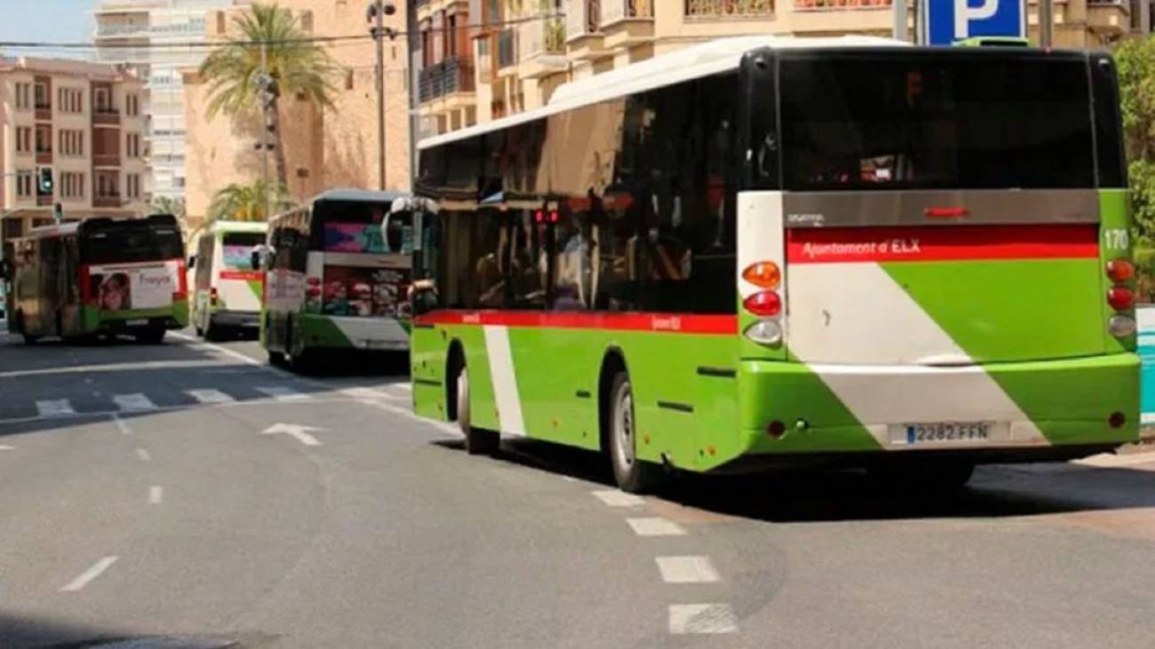 Comienza a operar el autobús circular en Arenales del Sol | Radio Elche ...