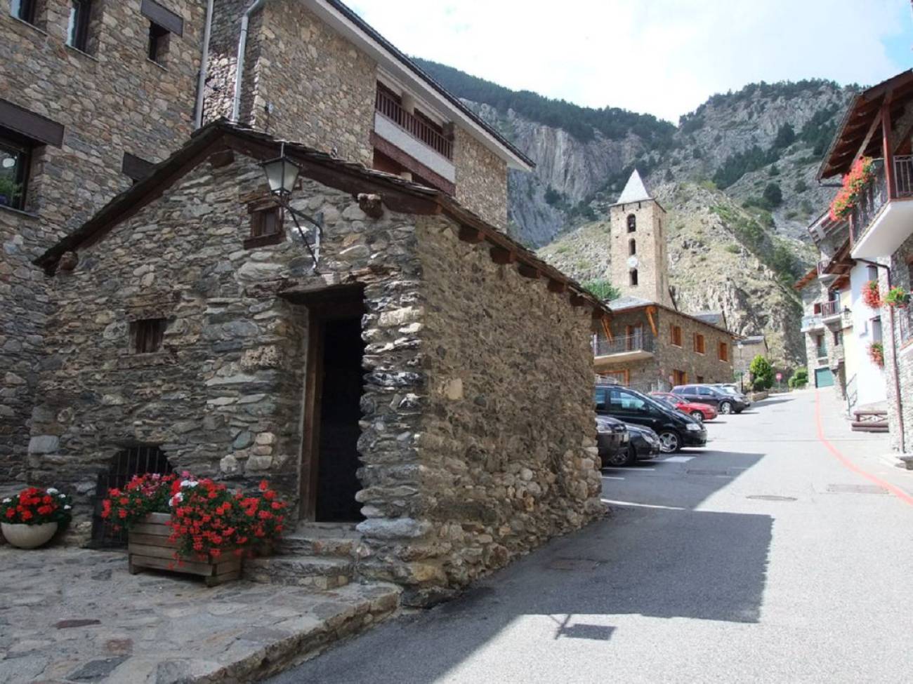 Els cònsols de Canillo visiten la parròquia | Ràdio SER Principat d ...