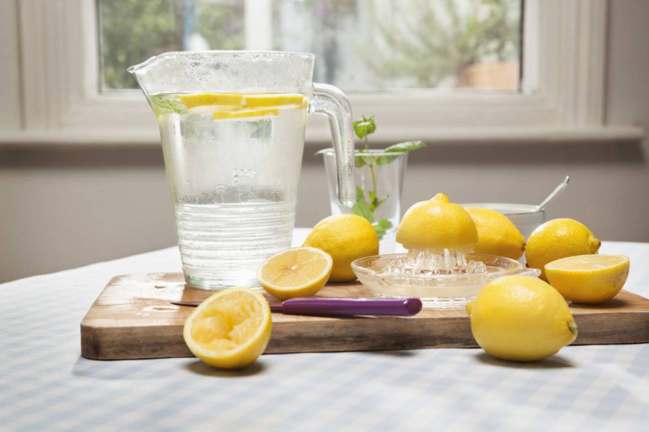 Refrescante, barata y saludable: consejos para preparar la limonada ...